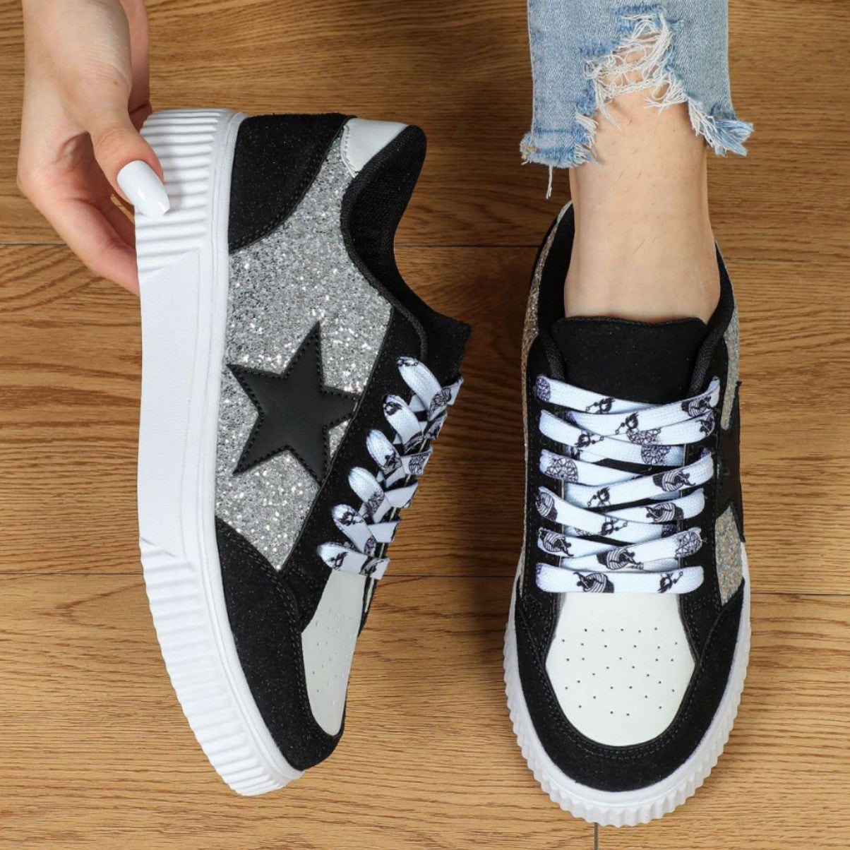Hako - Women's Elegant Lace-Up Sneakers – Sarah & David Charleston